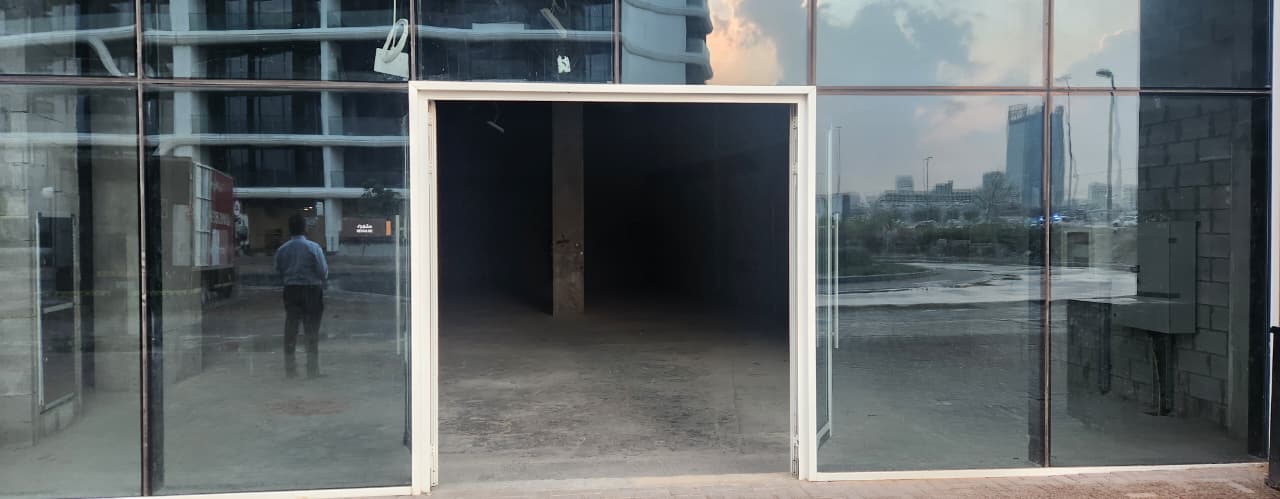 Arjan - Compass & Coin